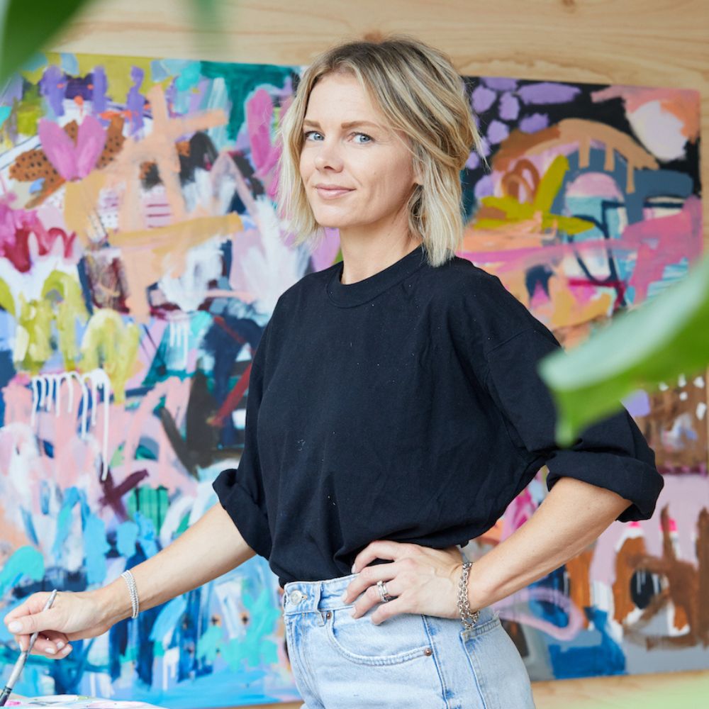 ANNA PRICE – Tikitibu.com